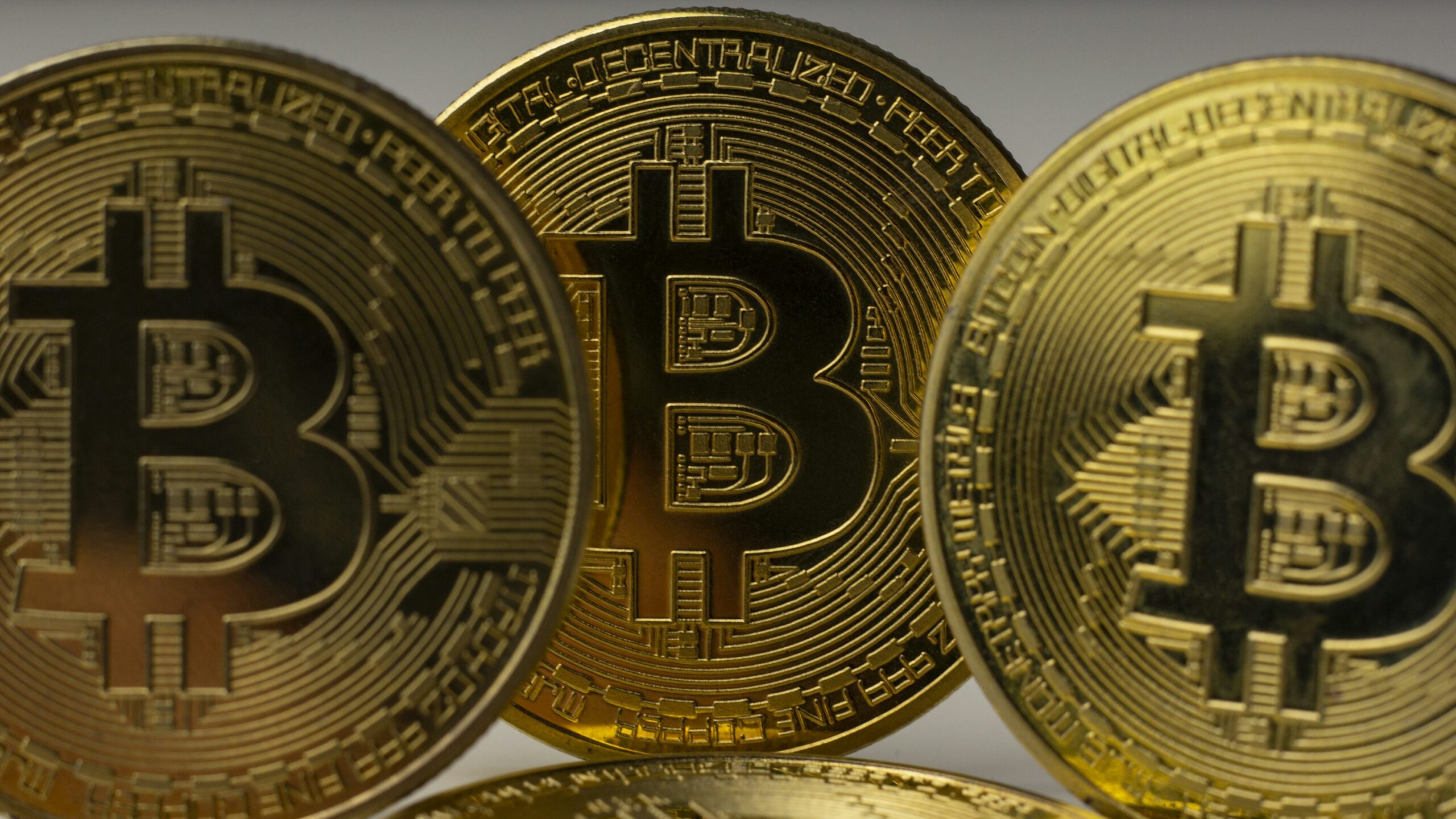 Bitcoin On-Chain Data Shows Phases Of Accumulation And Distribution In ...