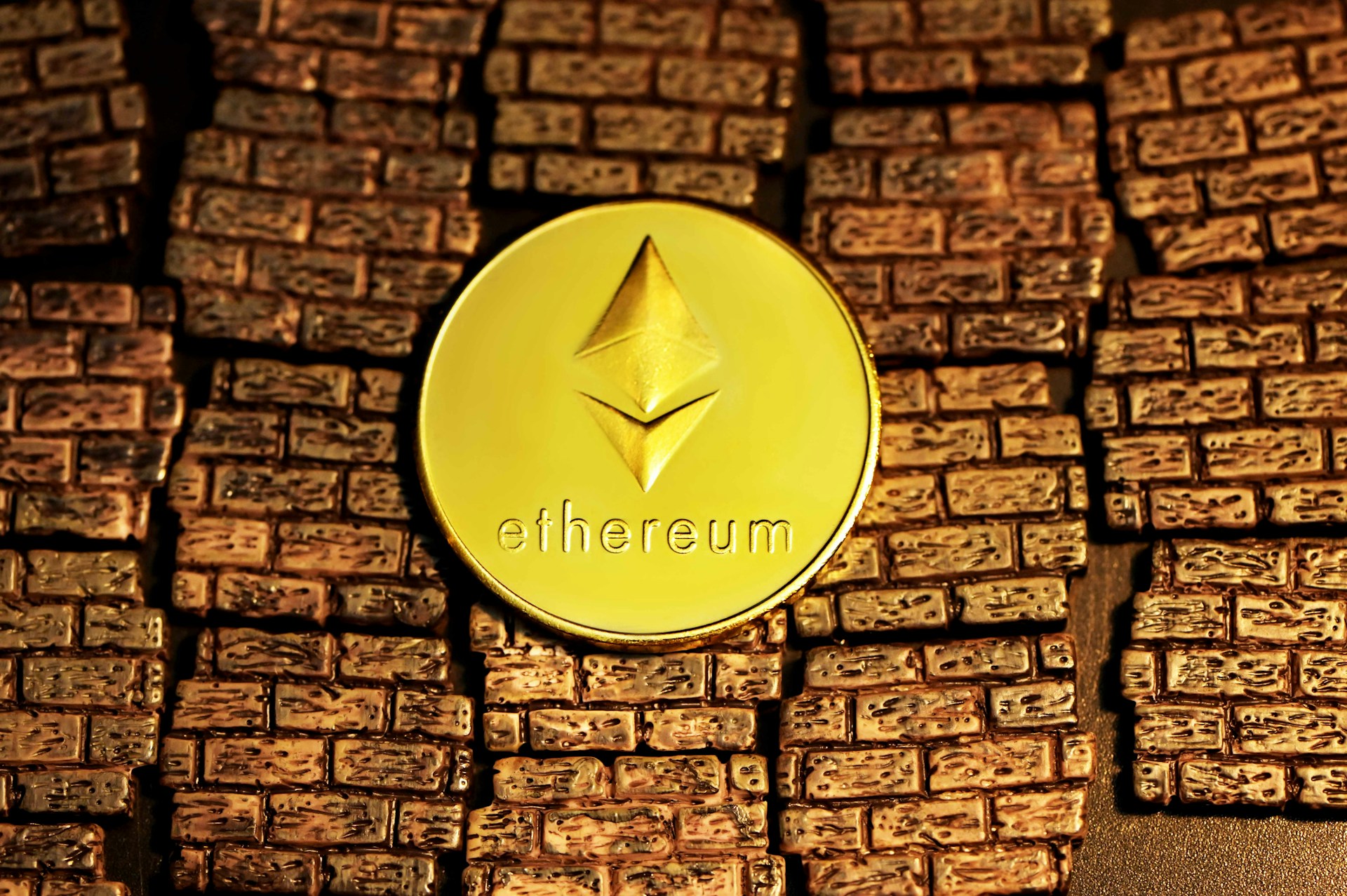 Ethereum Targets $4,000 Surge Amid Bullish Inverse Head-And-Shoulders ...