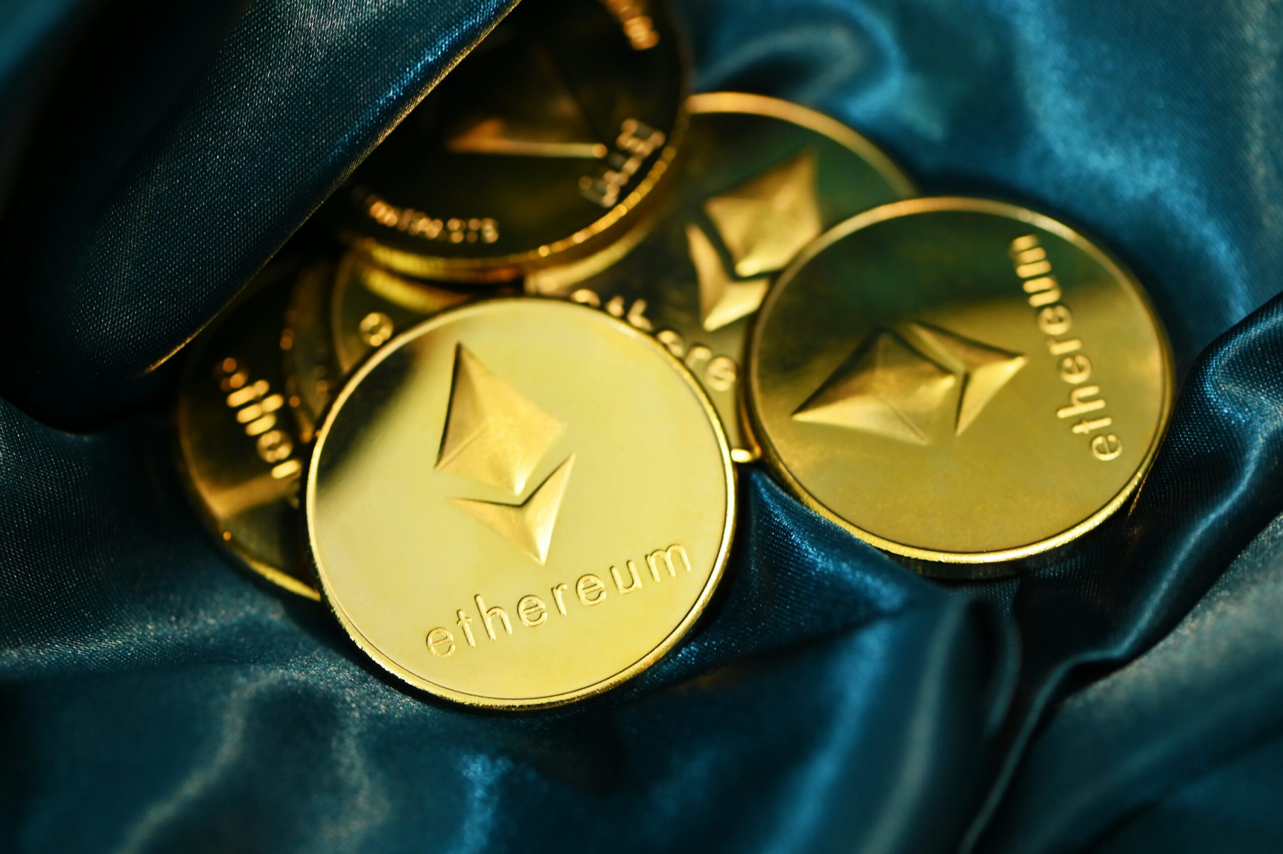 Ethereum’s Next Price Move: ETH Targets Bullish Breakout from Crucial Chart Pattern - Coin Index ...