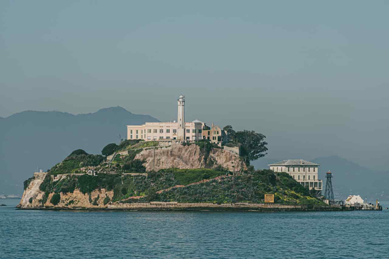 Alcatraz Cryptocurrency Surges with Trump’s Plans to Reopen Iconic ...